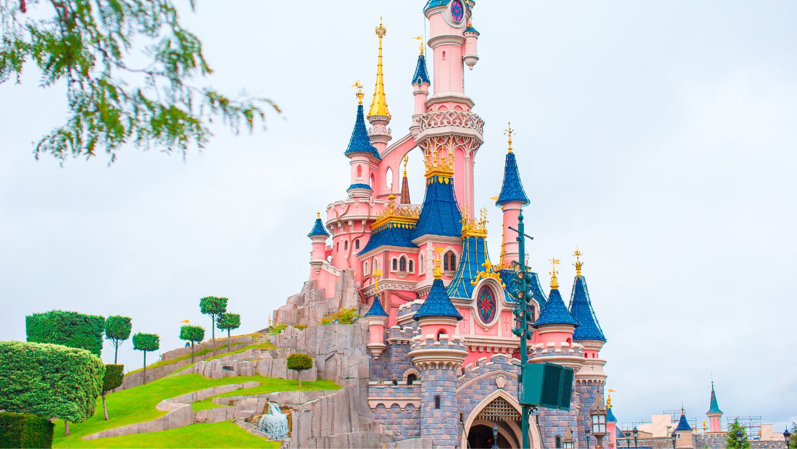 Estimating How Much Money Does Magic Kingdom Make A Day Disquantified estimating-how-much-money-does-magic-kingdom-make-a-day-disquantified