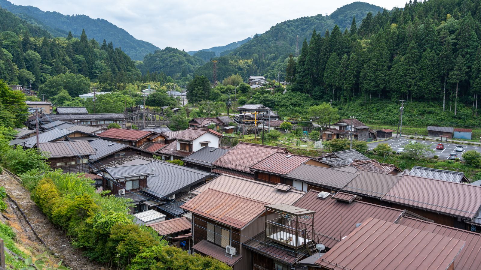 What Is the Japanese Village House? - Disquantified